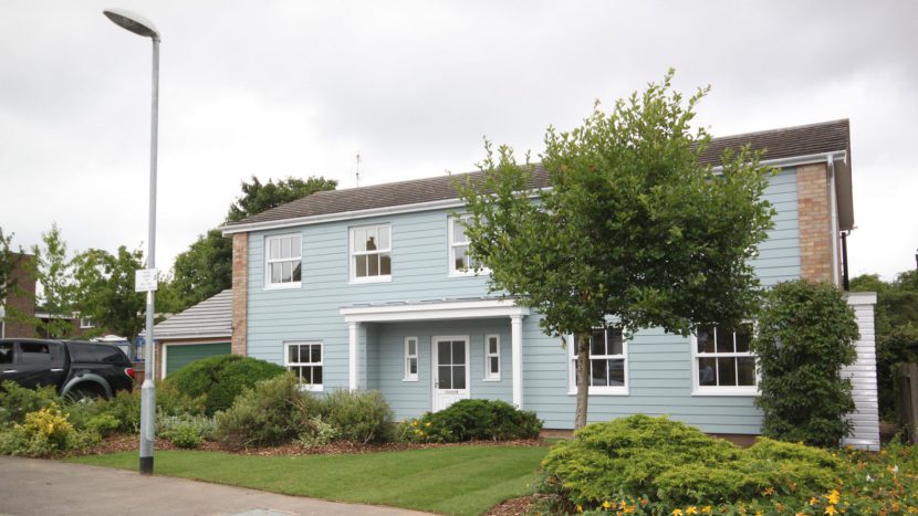 Oaks Drive, Lexden - Pertwee Estates