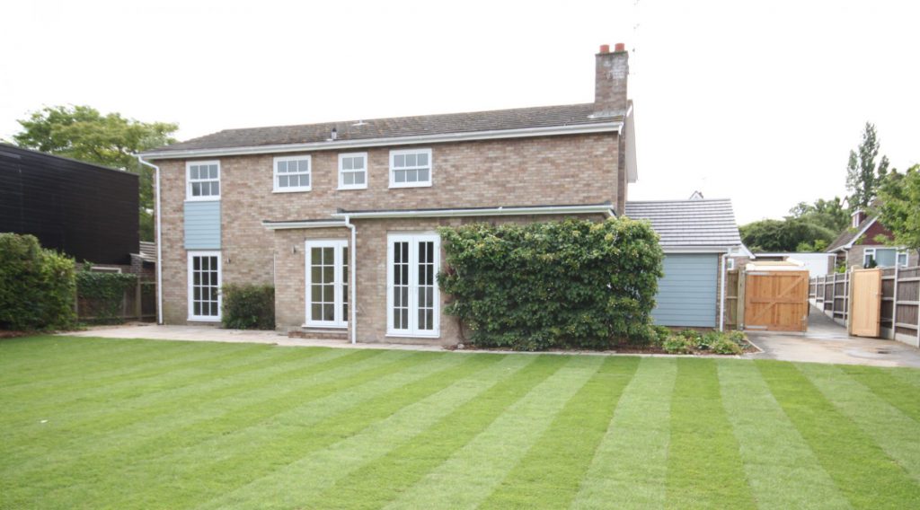 Oaks Drive, Lexden - Pertwee Estates